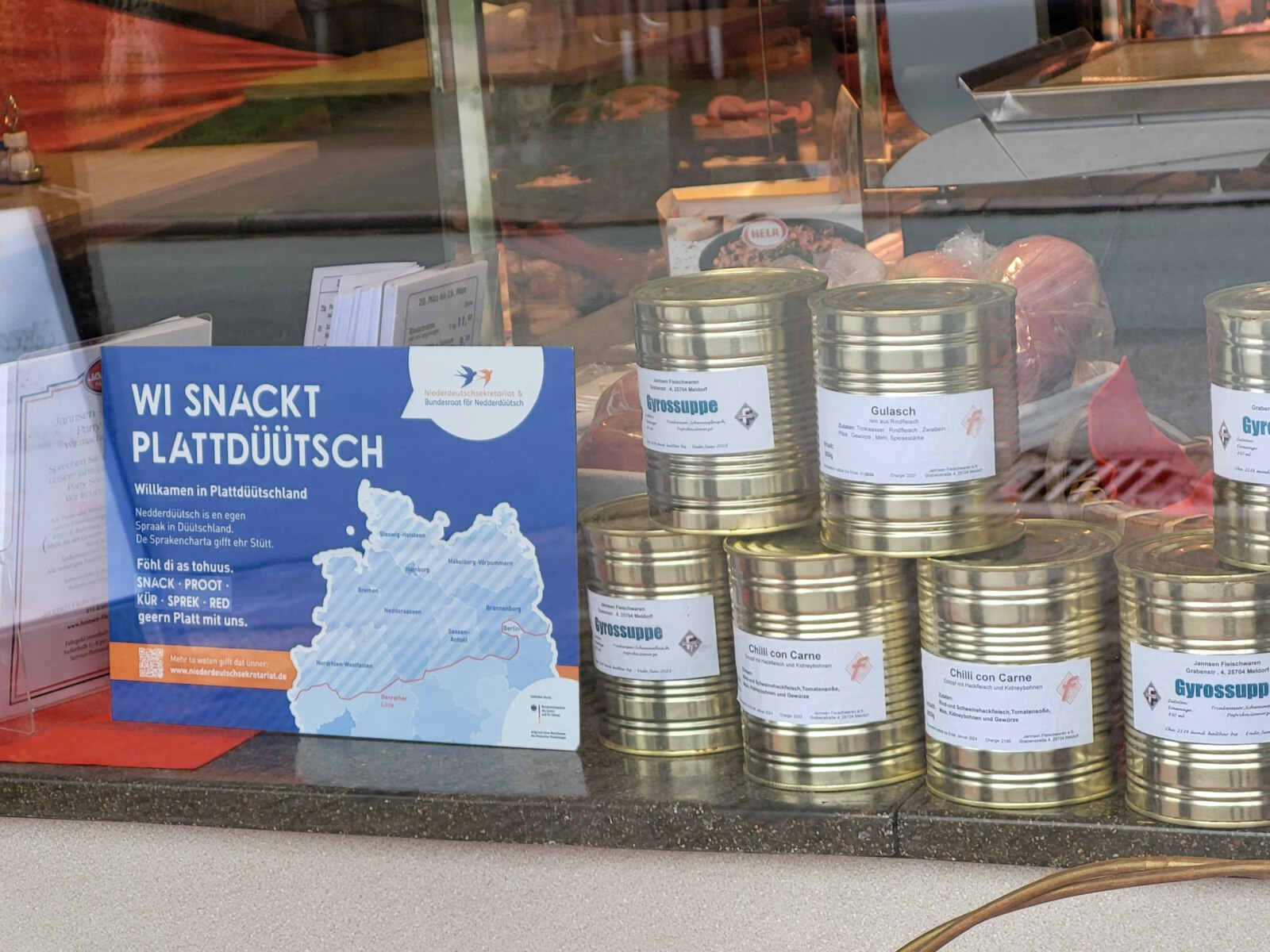 Hölpt de "Wi snackt Platt"-Schiller, dat mehr Platt bruukt warrt ...