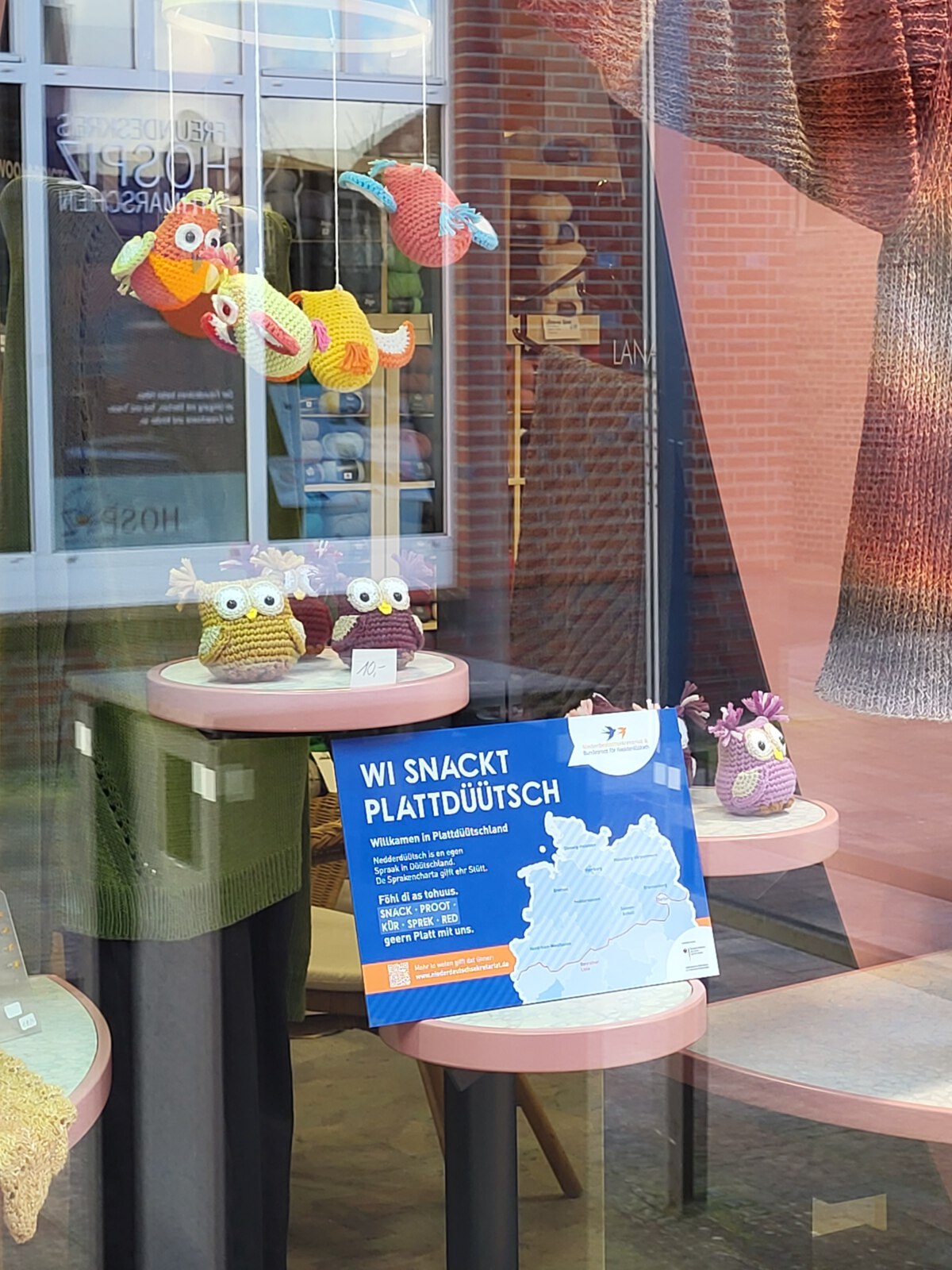 Hölpt de "Wi snackt Platt"-Schiller, dat mehr Platt bruukt warrt ...