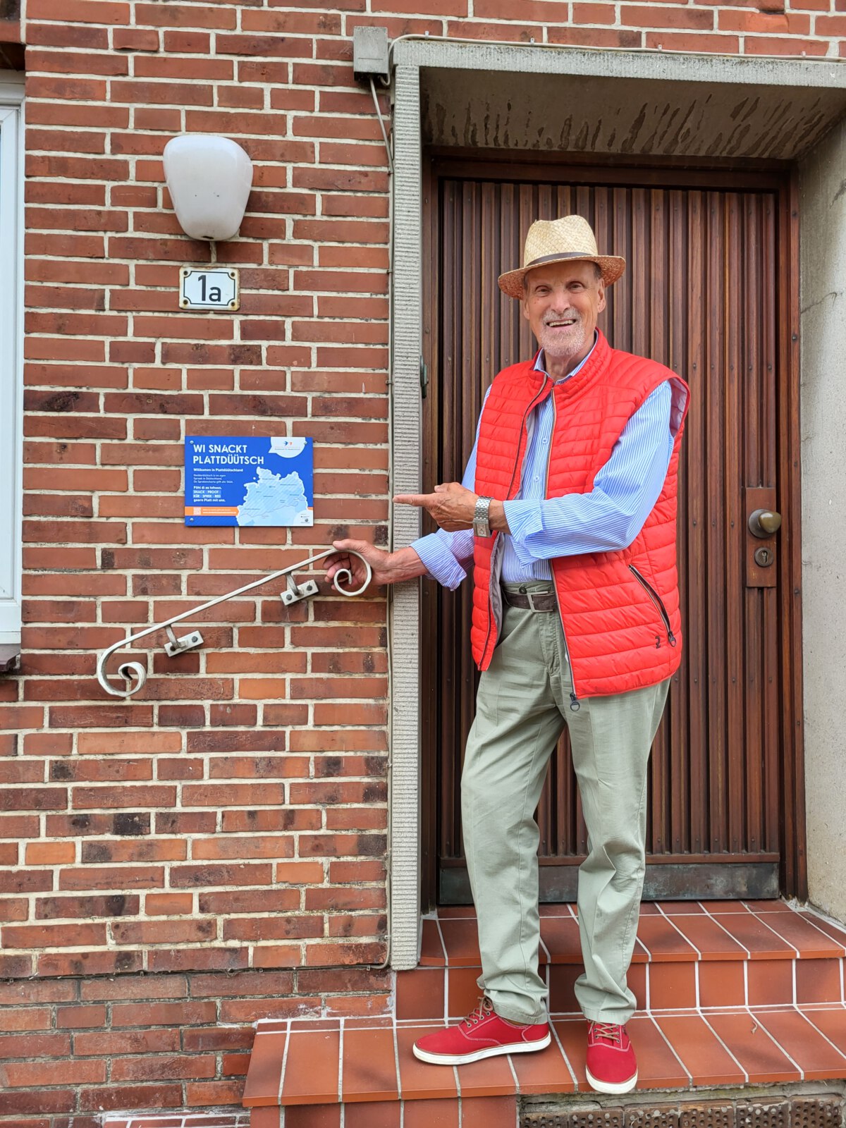 Hölpt de "Wi snackt Platt"-Schiller, dat mehr Platt bruukt warrt ...